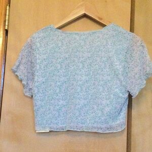 Rewind | Tops | Nwt Rewind Floral Crop Top | Poshmark